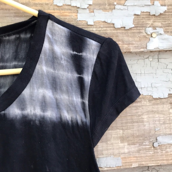 Hem & Thread | Tops | Hem Thread Tie Dye Funky Print Tshirt | Poshmark